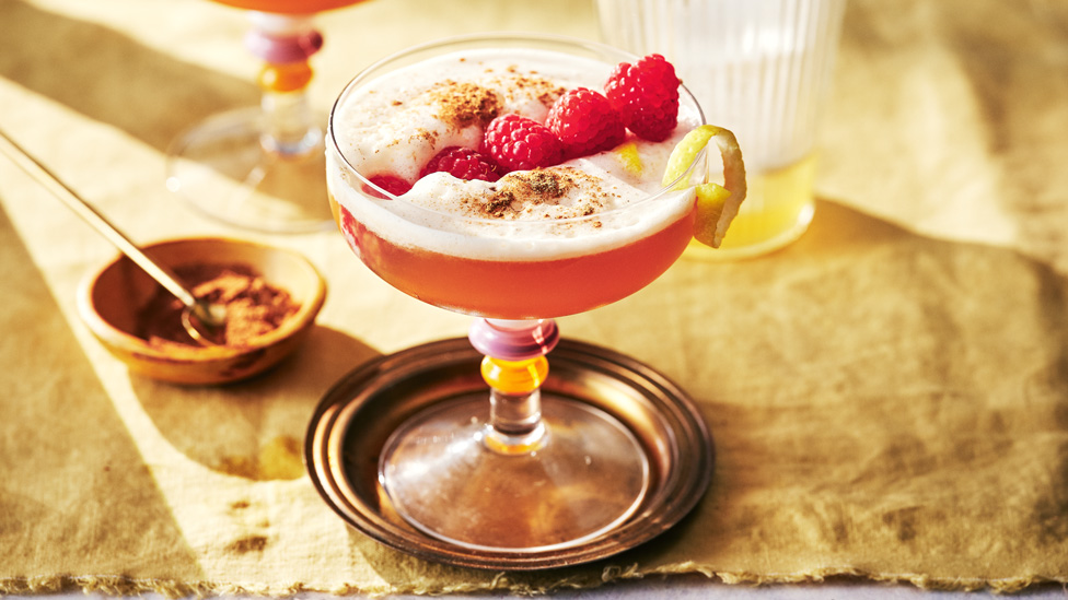 Cinnamon Amaretto Sour Recipe | Coles