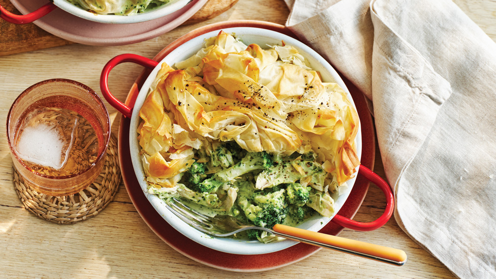 Chicken, Broccoli & Basil Pesto Pies Recipe | Coles