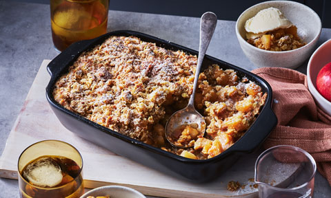 Apple & Ginger Crumble Recipe | Coles
