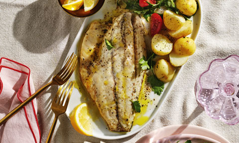 The Ultimate Guide to your Christmas Menu Centrepiece | Coles
