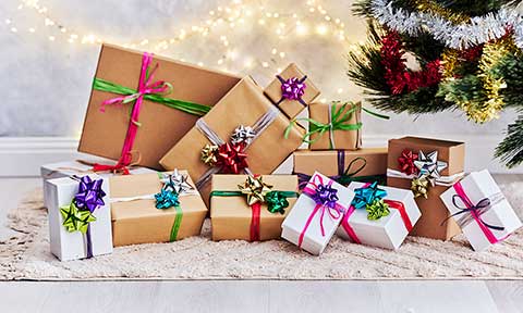 10 Small Christmas Gifts Ideas for 2024 Coles