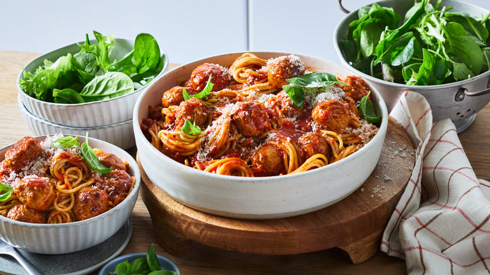 Easy Meatball Pasta Recipe | Coles