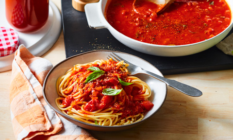 Easy Pasta Sauce Recipe | Coles