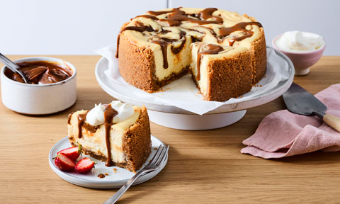 Dulce de Leche Cheesecake Recipe | Coles