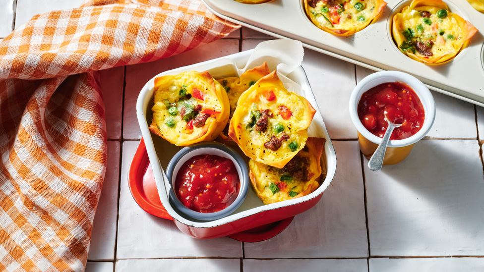 Sausage, Pea & Capsicum Wonton Quiche Cups Recipe | Coles