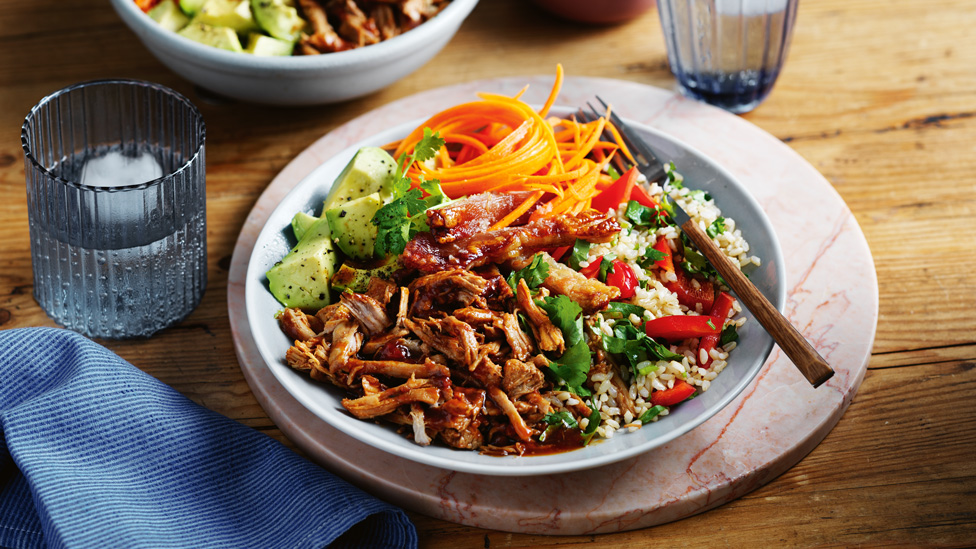 Banh mi-inspired rice bowls with pulled pork