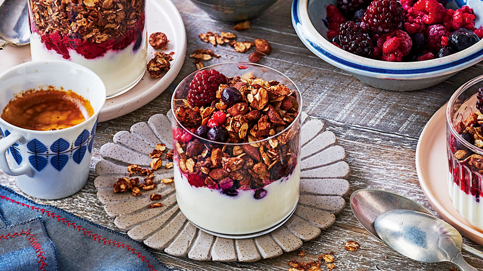 Healthy Chocolate Granola with Berries and Yoghurt Recipe | Coles