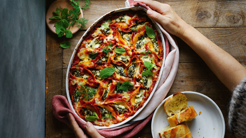 Spinach & Ricotta Stuffed Shells Recipe I Coles