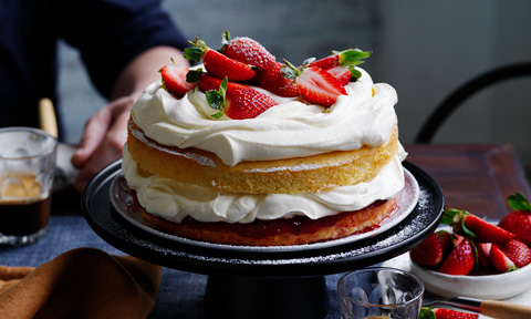 Victoria Sponge Cake Recipe | Coles