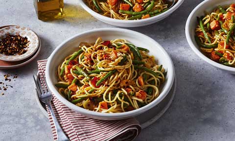 Spaghetti with Garlic Vegetables Recipe | Coles