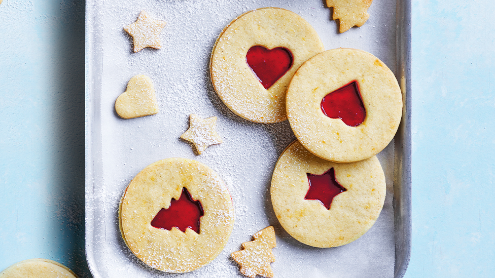 Quick and Easy Jam Sandwich Biscuits Recipe | Coles