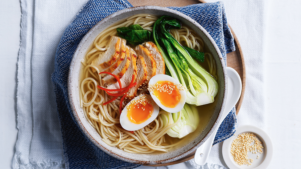 Sticky chicken ramen