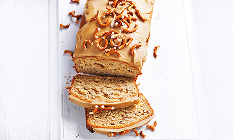 Classic Sponge Cake recipe | Coles