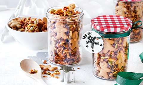 Gingerbread Granola Recipe | Coles